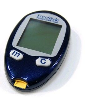 Abbott FreeStyle Freedom Lite Operators Guide | PDF | MedWrench