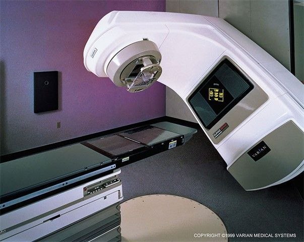 Linear Accelerator Varian Medical Systems Clinac 2100C Videos | MedWrench